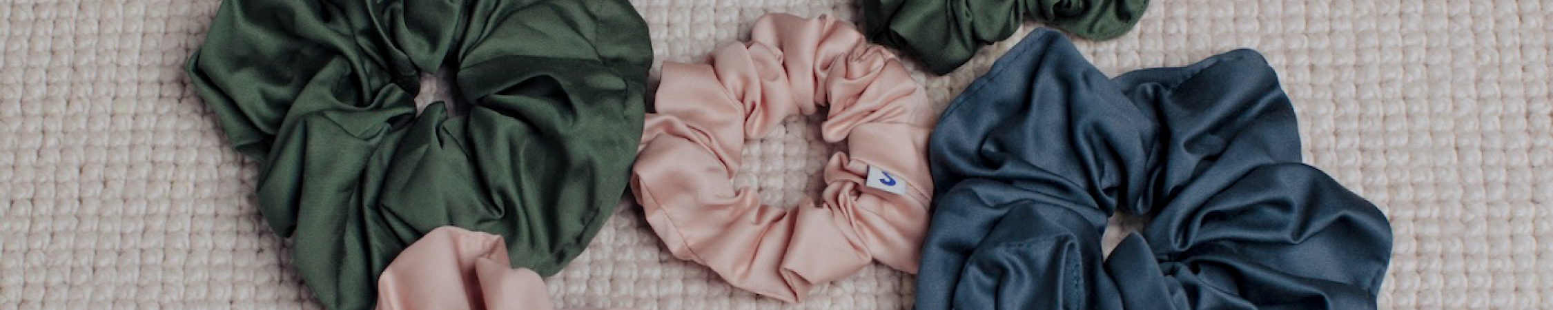 Sunday Scrunchies – Sunday Bedding