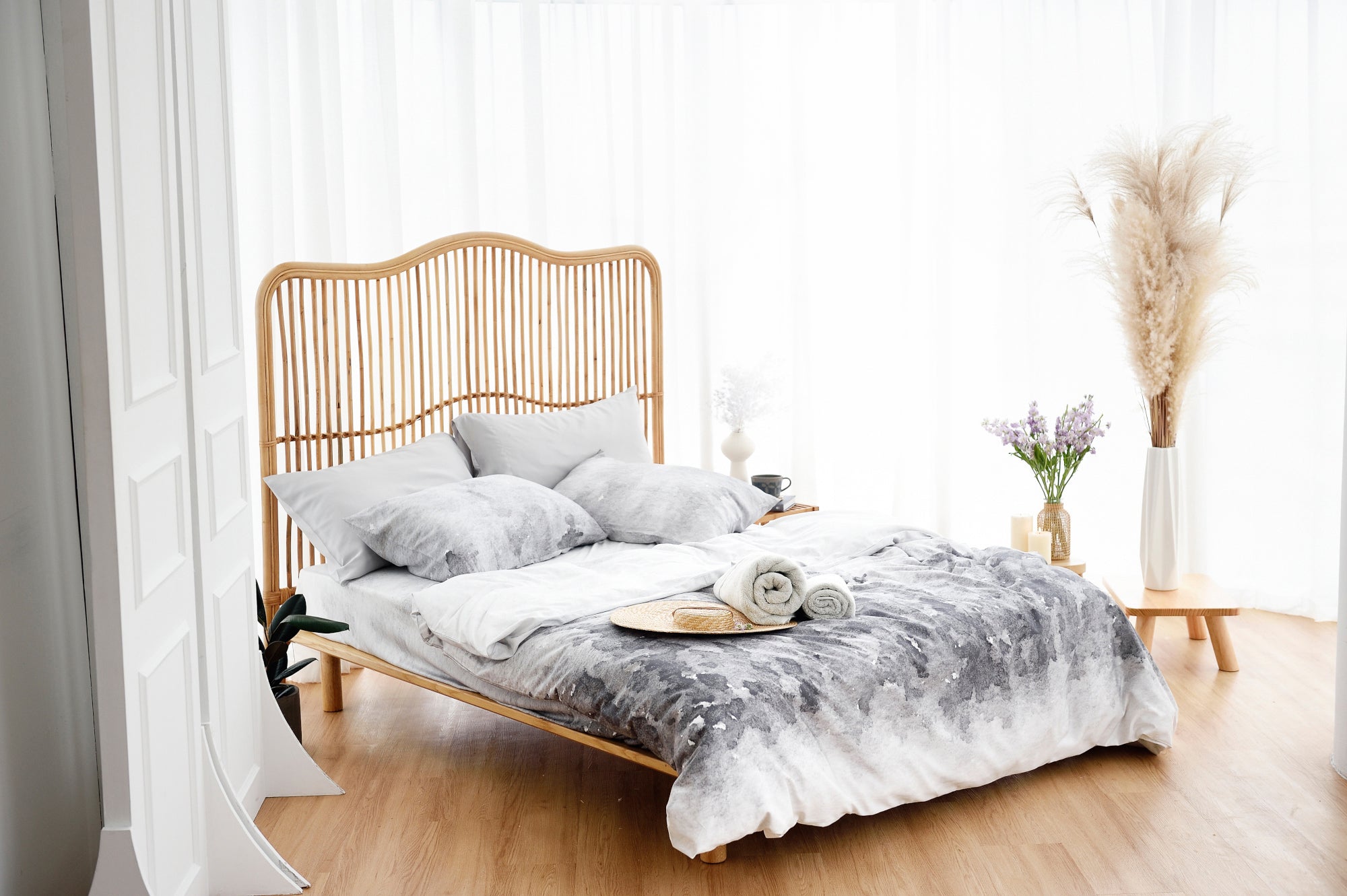 Drizzling Rain – Sunday Bedding